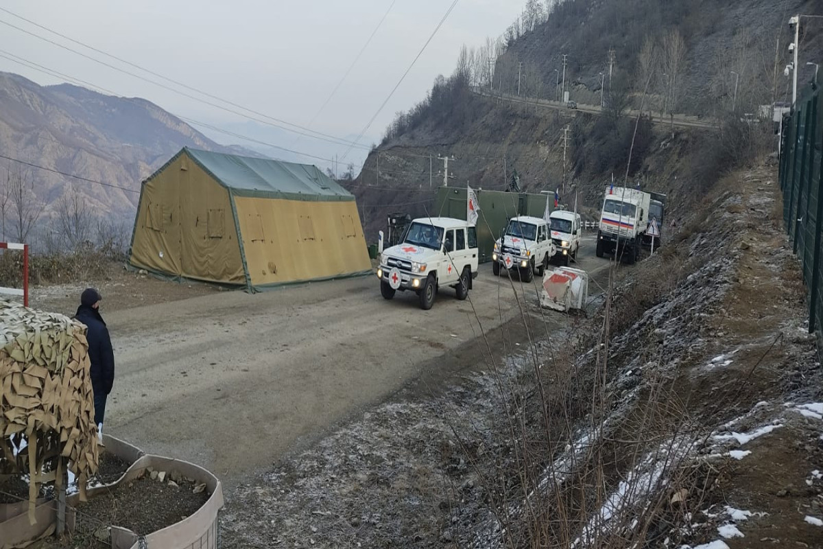 ICRC cars moved unimpeded from Khankendi-Lachin road where protest ...