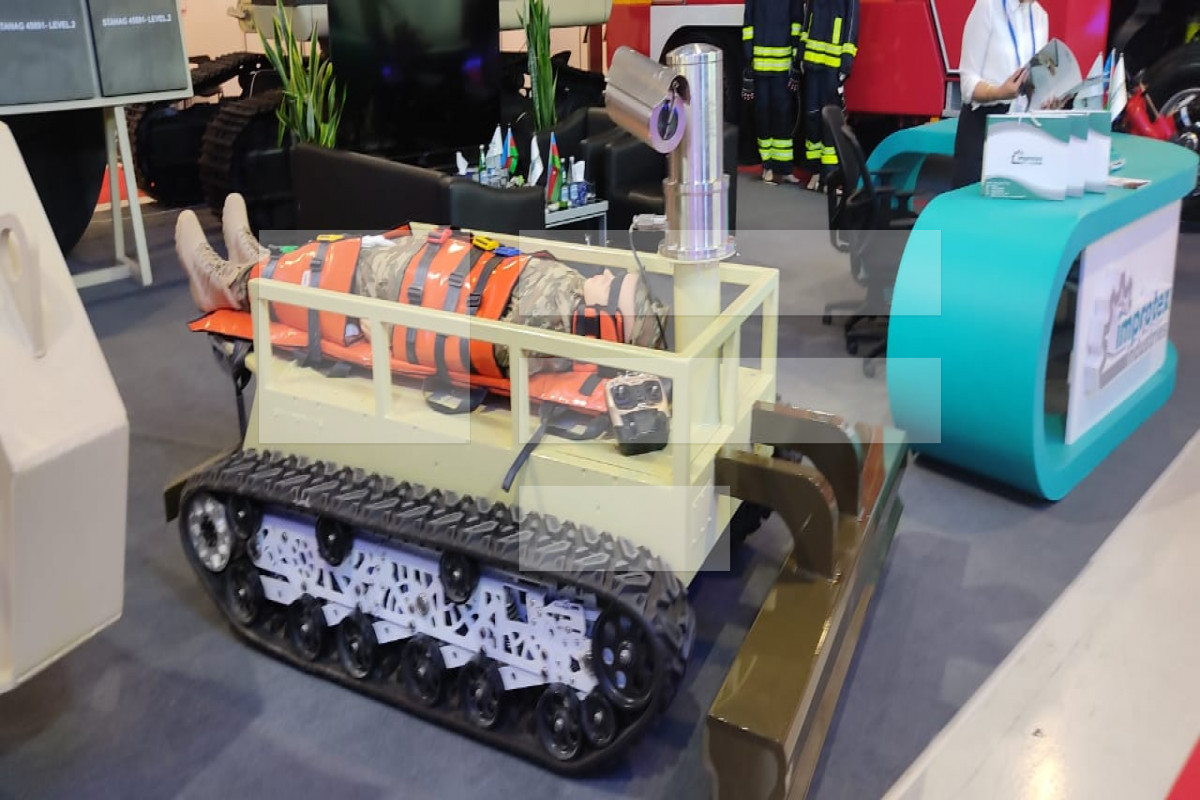 Azerbaijan produced landmine detecting robot -PHOTO