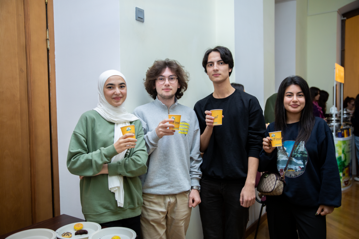 “Final” çay markası TEDx UNEC tədbirinin tərəfdaşı olub