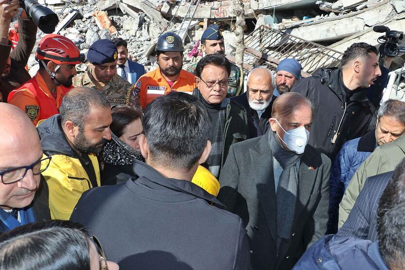 Pakistan Baş naziri Adıyamana gedib
